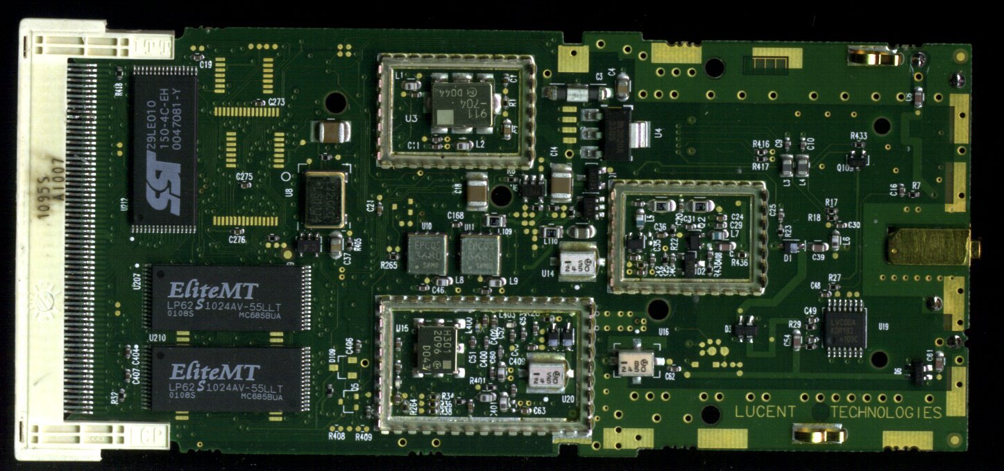 Inside a Lucent WaveLAN / Orinoco Gold/Silver Wi-Fi card